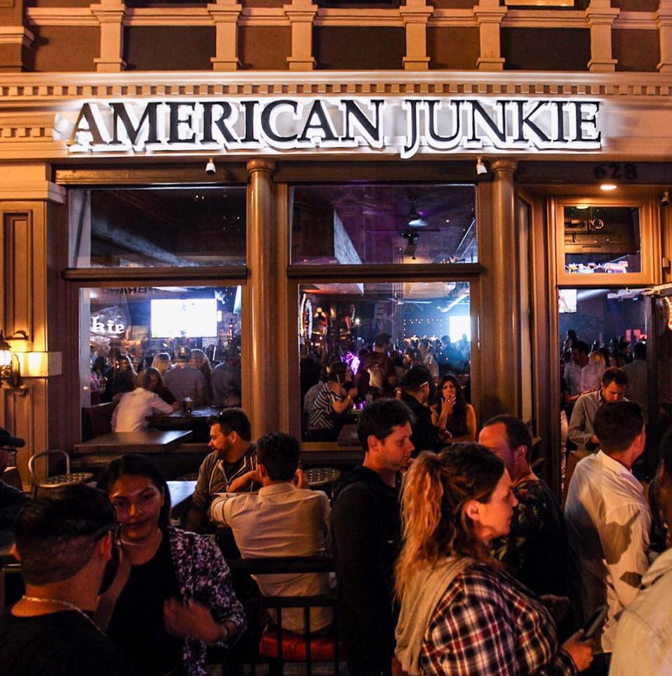American Junkie: Gastropub Downtown | Gaslamp Quarter